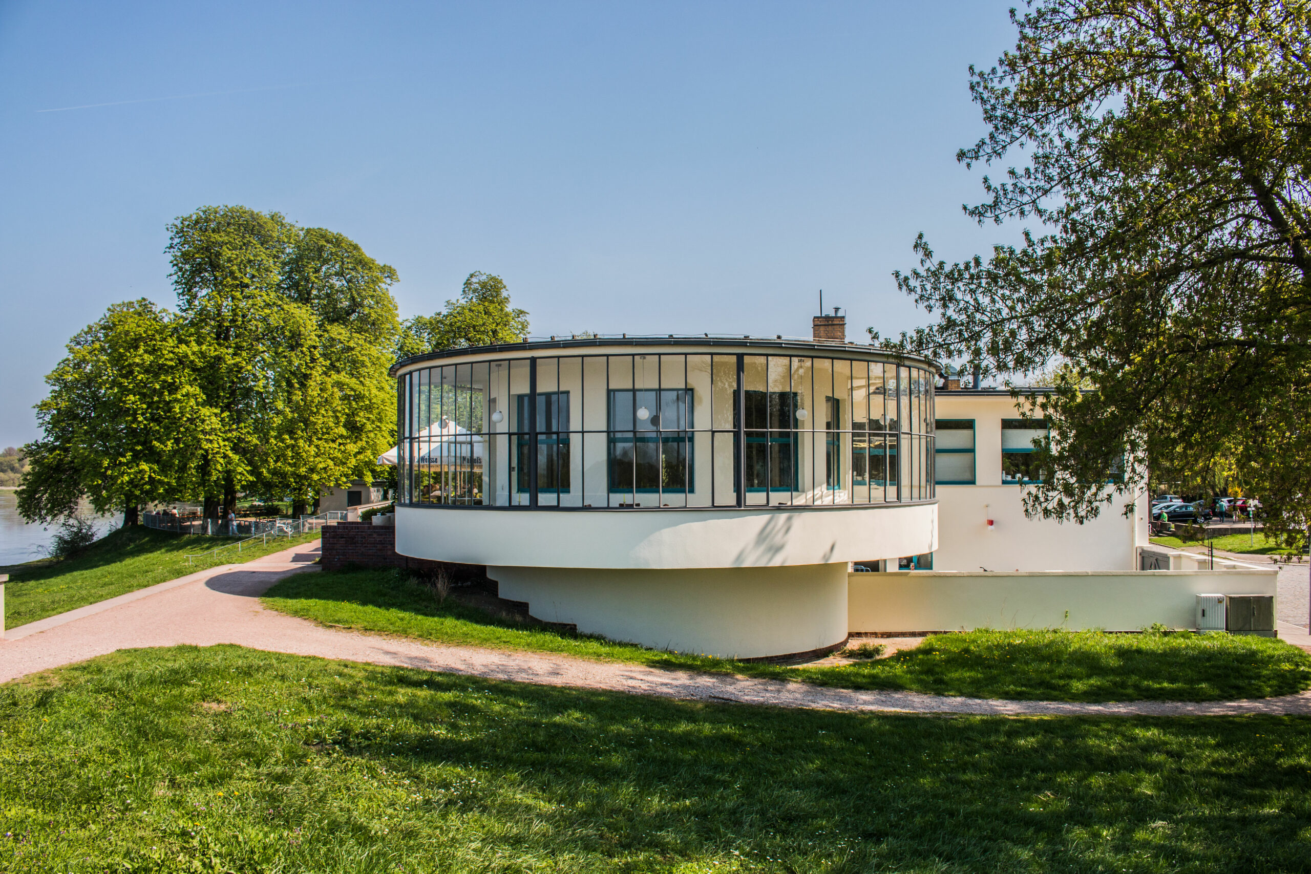 Kornhaus - Locations - Stiftung Bauhaus Dessau